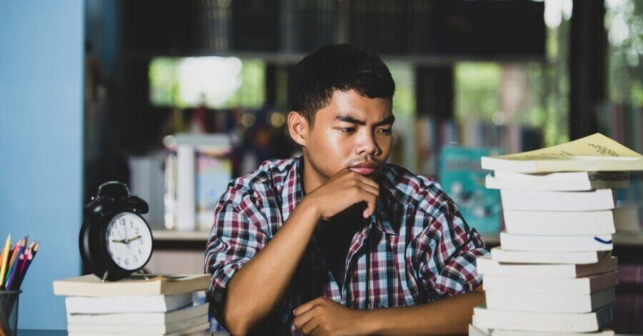 GMAT Reading Comprehension Tips // Ambitio