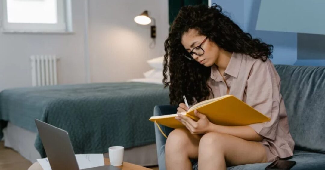 How Studying Abroad Can Improve Your Career Opportunities // Ambitio